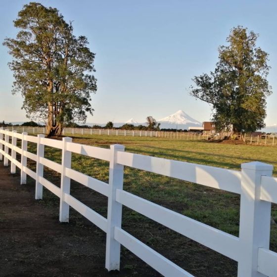 ranch type fencing